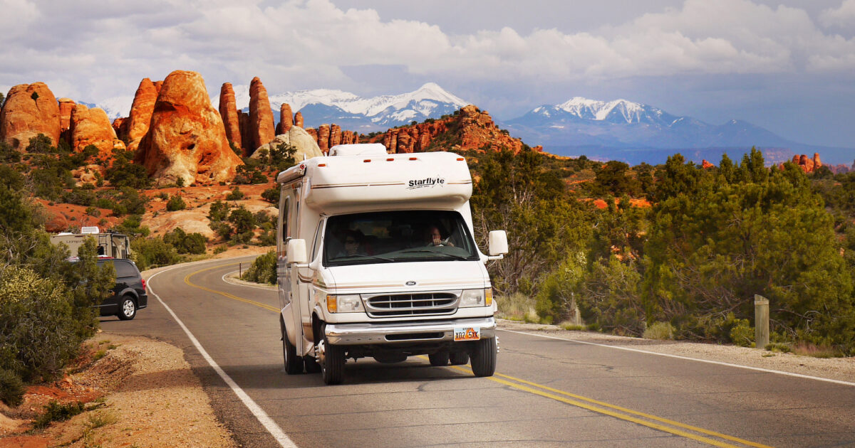 Budget Travel | Recreational Vehicle Rental Tips for RV Rookies