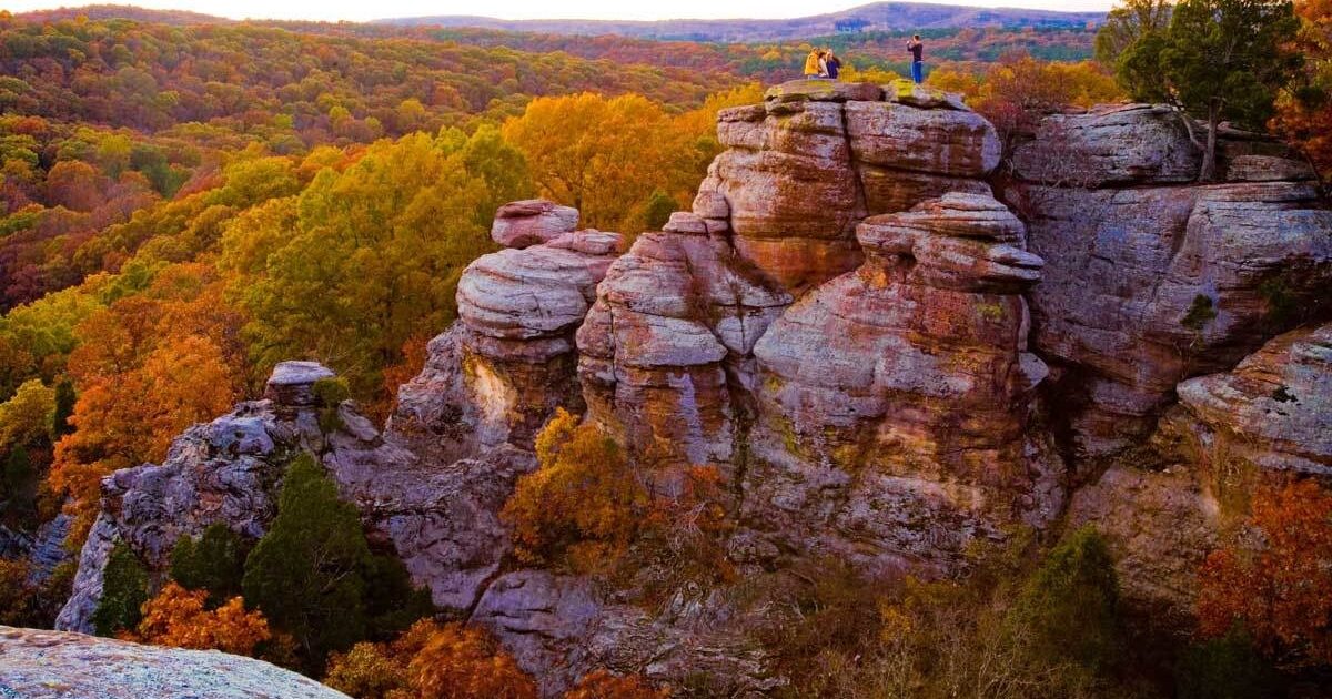 Budget Travel | Best spots for fall foliage in the mid-west