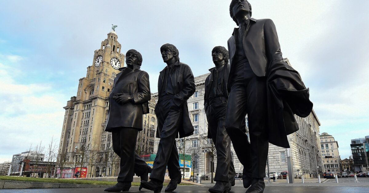 Budget Travel | The Beatles Tour of Liverpool: Penny Lane to Cavern…