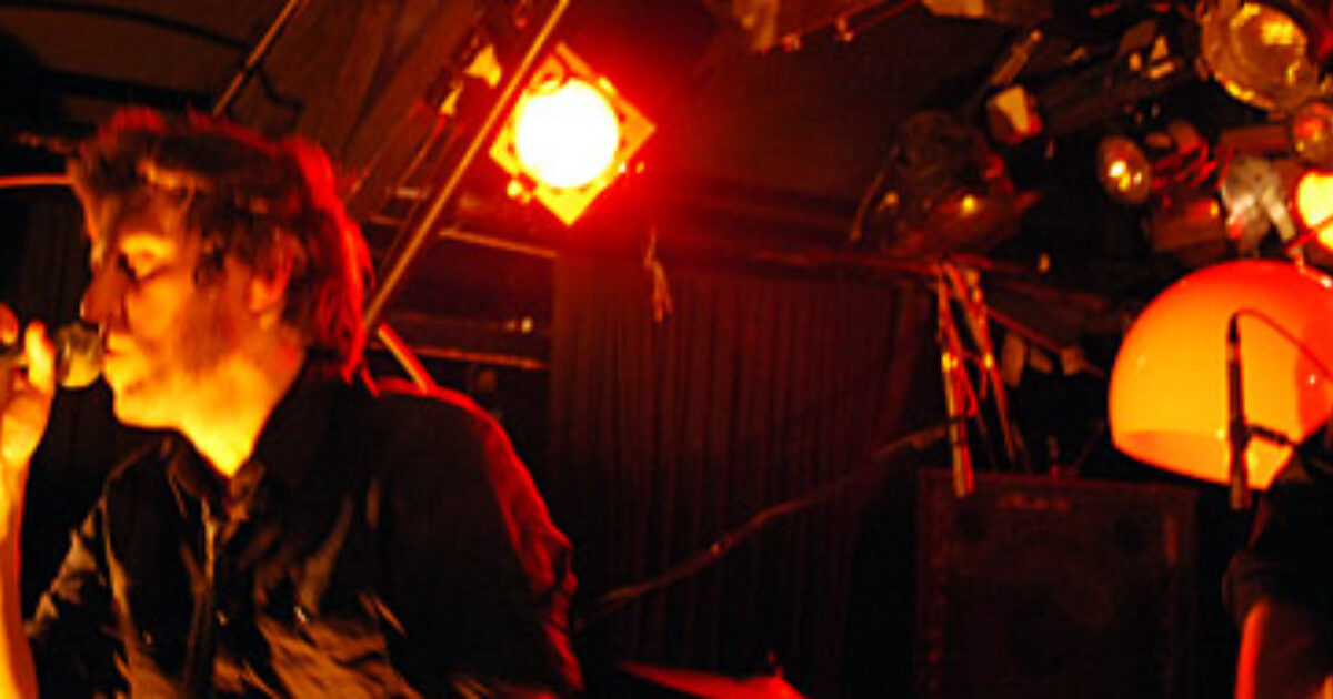 Budget Travel | Paris: Take a chance on a chanson performance