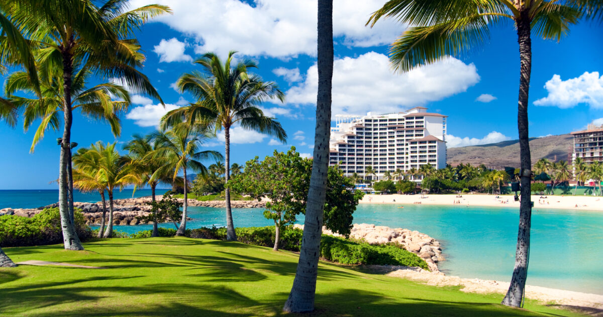 Budget Travel | 6 Things to Know Before Buying a Timeshare