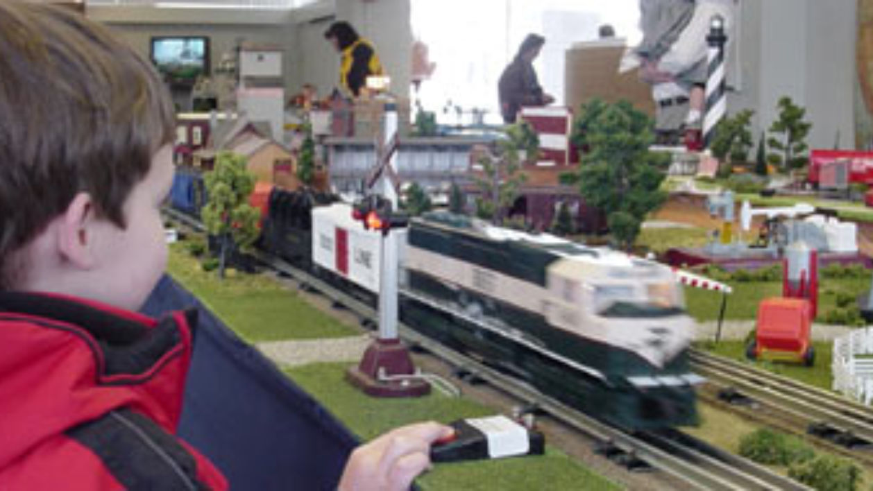 This weekend: Model trains take over Traverse City | Budget Travel