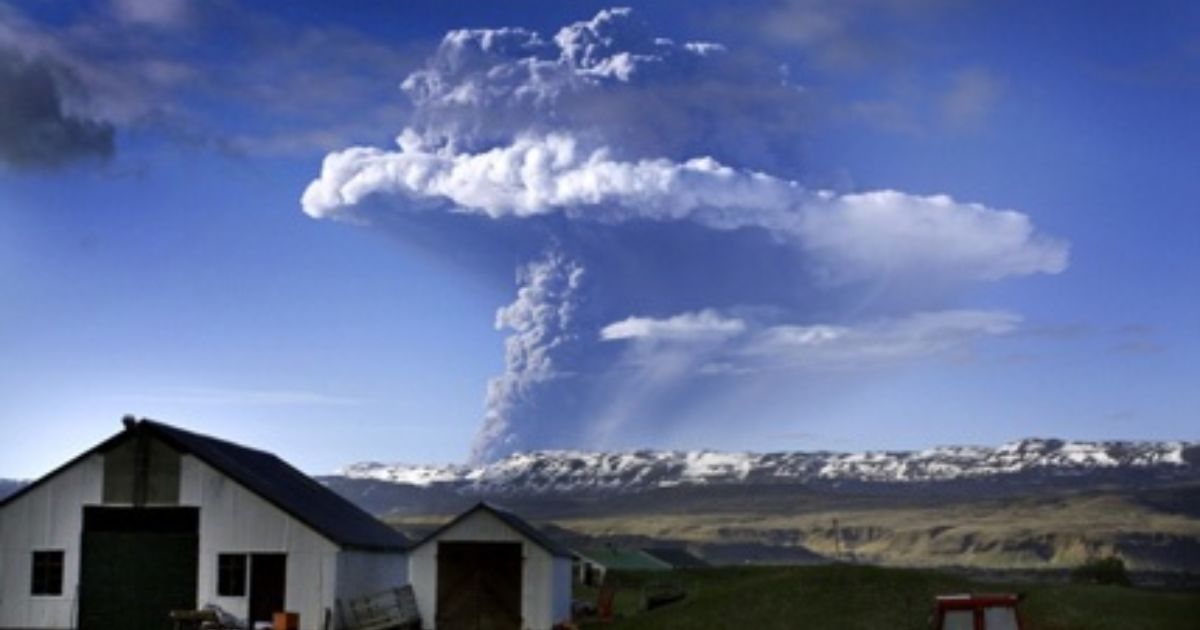 Will new ash cloud be repeat of last year's disaster? | Budget Travel